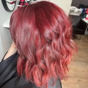 50 Choppy Short Hairstyles for Thick Hair in 2022 (with Images)