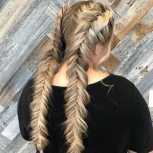 50 Awesome Fishbone Braids Hairstyles for 2022 (with Pictures)