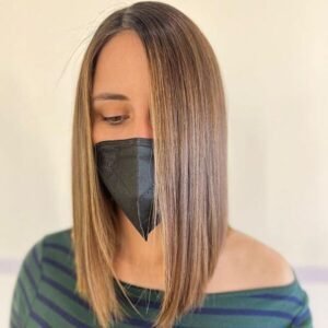 50 Beautiful Blunt Haircut Ideas for Women in 2022 (with Pictures)